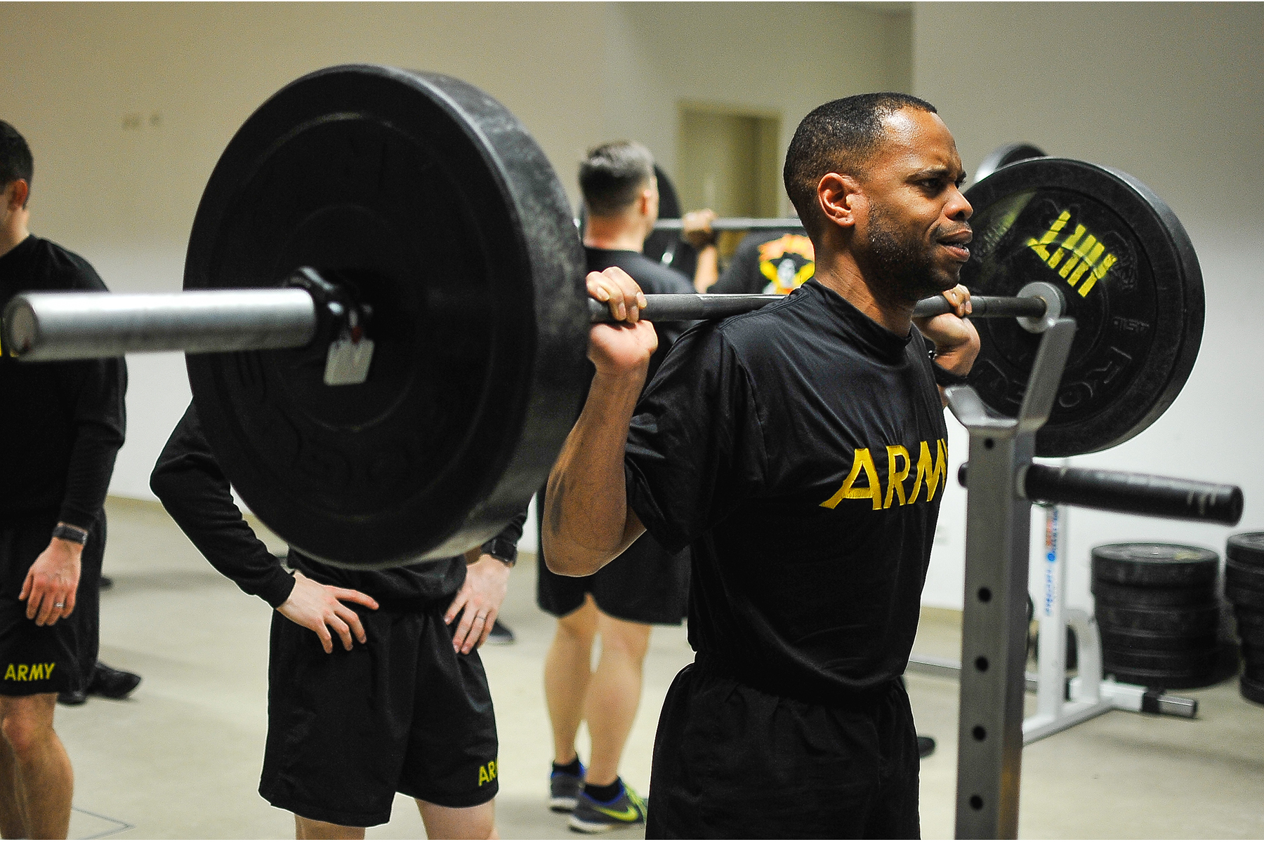 A Question About Weights, PT and Pull-ups | Military.com
