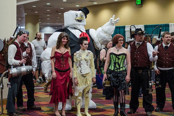 Five Steps to Networking at Conferences like Comic-Con | Military.com