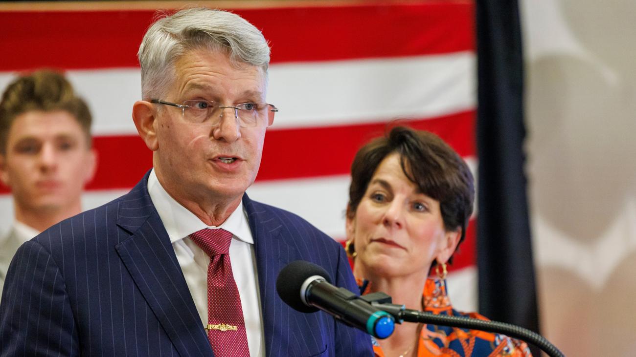 Senate OKs Trump nominee Brandon Williams for nuclear safety submit ...